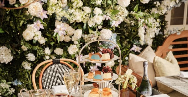 Dalloway Terrace in London - Restaurant Reviews, Menu and Prices | TheFork