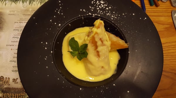 Menus 2022 - Alton Towers Resort - Secret Garden in Stoke-on-Trent ...