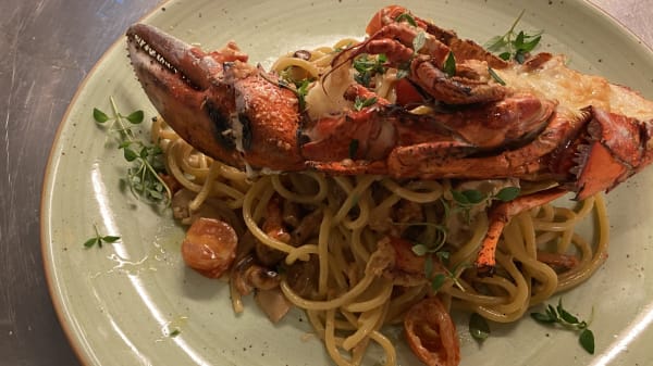 Il Conte i Stockholm - Restaurangens meny, öppettider, bokning ...