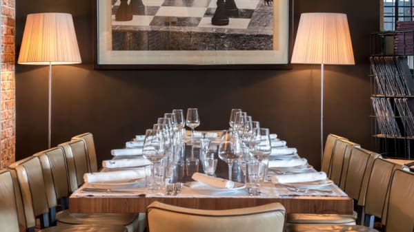 Flow restaurant & bar in Porto - Restaurant Reviews, Menu and Prices ...