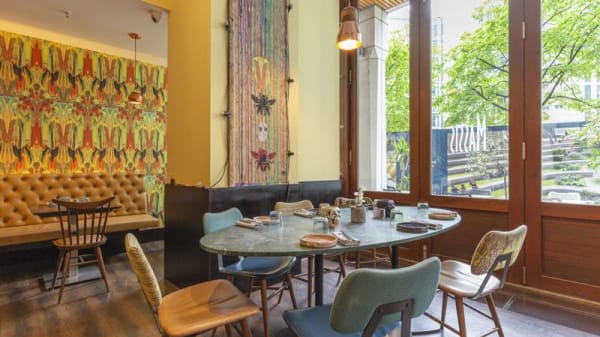 Massis Paddington in London - Restaurant Reviews, Menus, and Prices ...