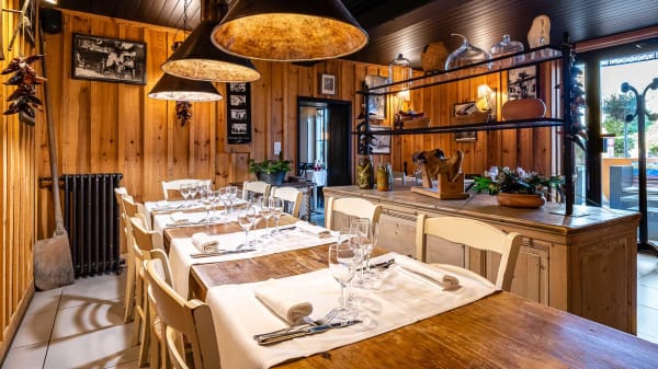 Restaurant Hôtel Restaurant Le Résinier à Le Barp - Menu, avis, prix et réservation | TheFork