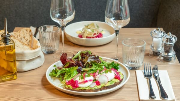 Tribe Table a Courbevoie - Menu, prezzi, immagini, recensioni e ...