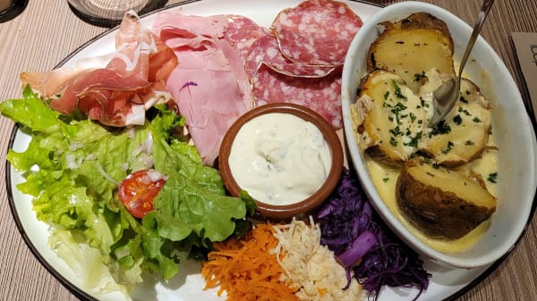 Carte et Menus 2023 - La Brasserie 100 Patates à Nantes | TheFork