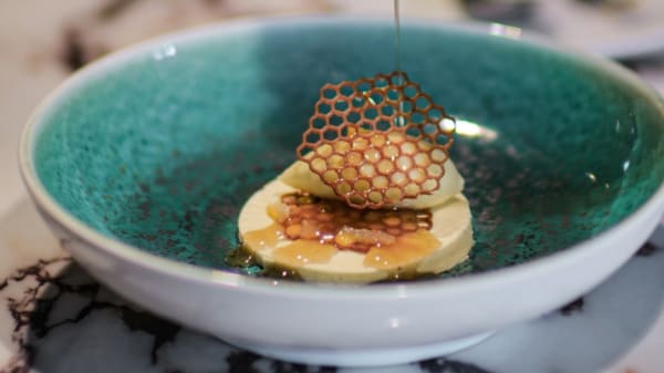 Gouqi Restaurant in London - Restaurant Reviews, Menus, and Prices ...