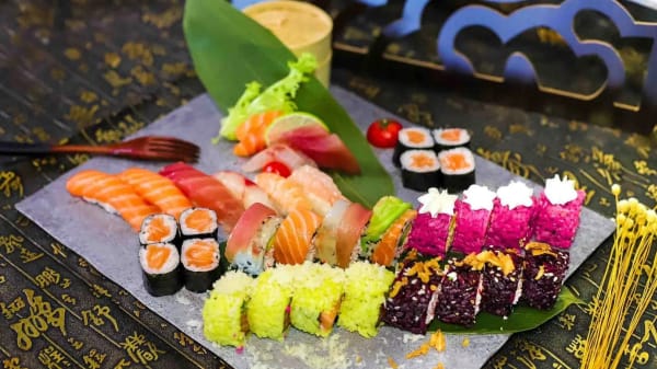 Menù completo e carta 2023 - Tako Sushi Talenti a Roma | TheFork