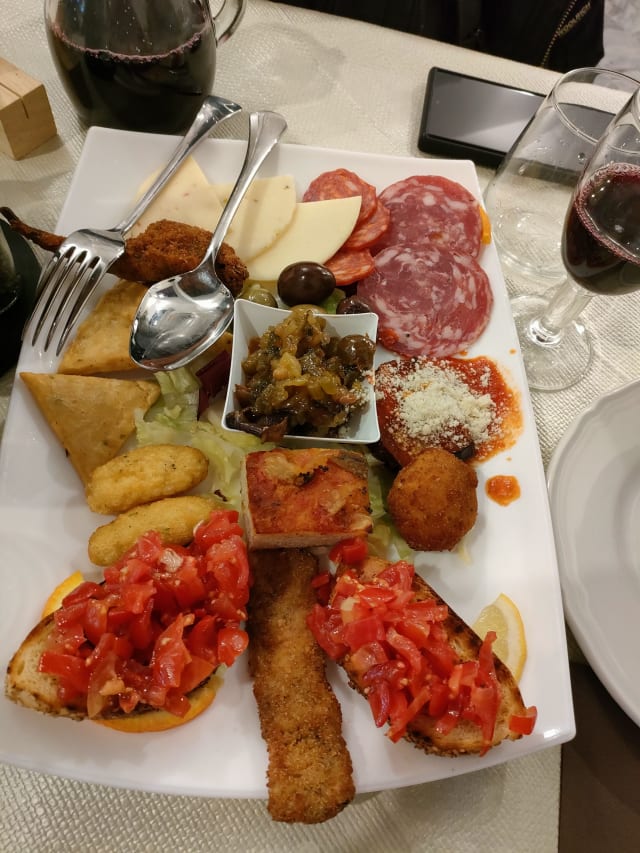 Trattoria del Massimo a Palermo - Menu, prezzi, immagini, recensioni e ...