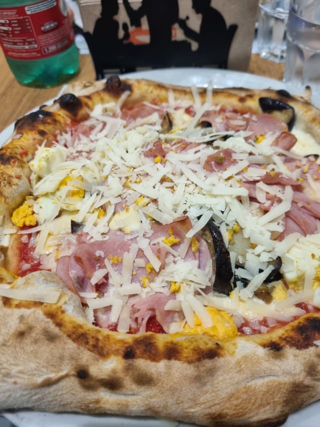 Che Pizza a Catania - Menu, prezzi, immagini, recensioni e indirizzo ...