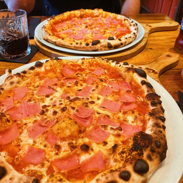 Menus 2024 - Pizzaiolo Clérigos in Porto | TheFork