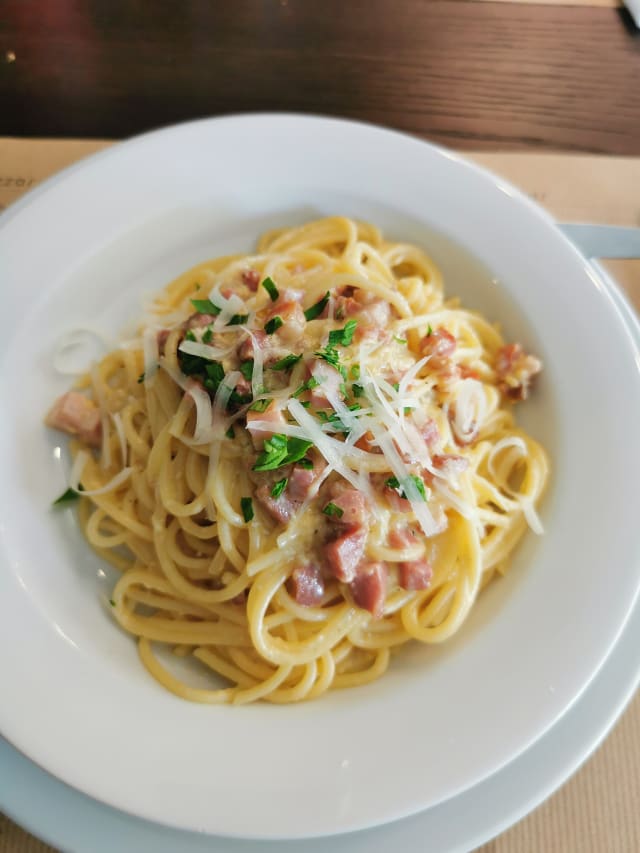 Menù completo e carta 2024 - Calabrese a Paços de Ferreira | TheFork