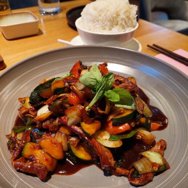Koi - Finest Asian Fusion Kitchen in Vienna - Restaurant Reviews, Menu ...