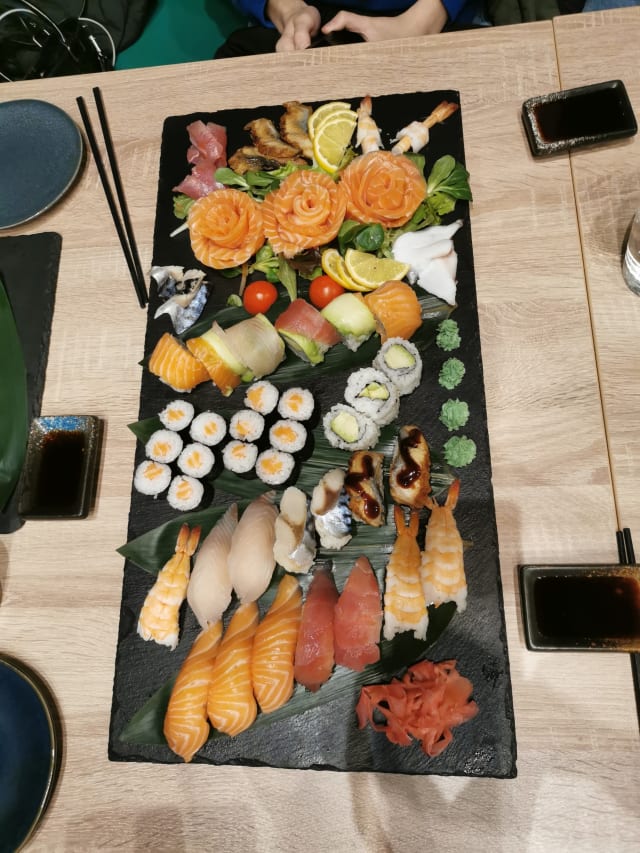 Carte et Menus 2024 - Origami Sushi House à Vienne | TheFork