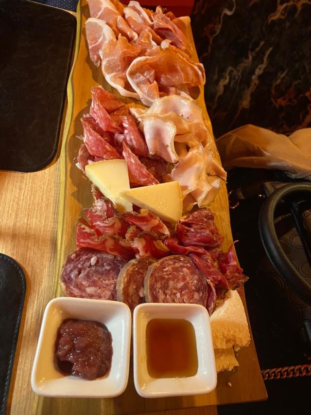 Carte et Menus 2024 - Libertine à Montecatini Terme | TheFork