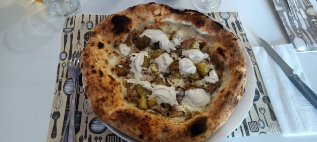 I Bravi Ragazzi Pizzeria a Meda - Menu, prezzi, immagini, recensioni e ...