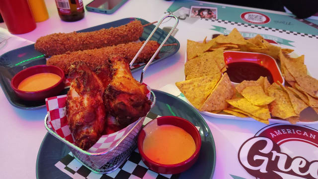 Carte et Menus 2024 - Grease American Diner à San Prisco | TheFork