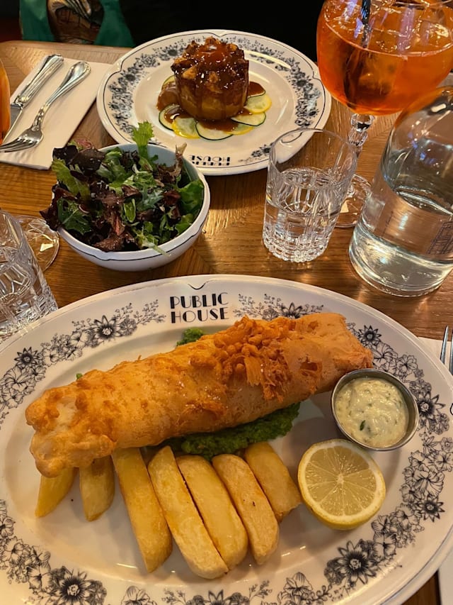 Public House in Paris - Restaurant Reviews, Menu and Prices | TheFork