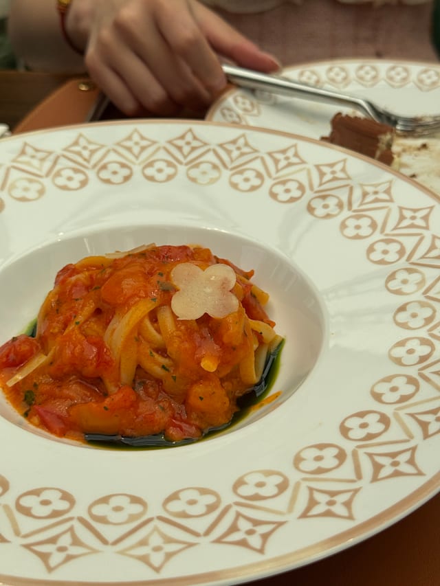 Menù completo e carta 2025 - Da Vittorio Cafè Louis Vuitton a Milano ...