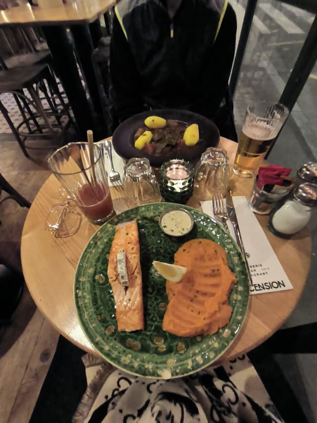 Restaurant L'Ascension Custine à Paris - Menu, avis, prix et ...