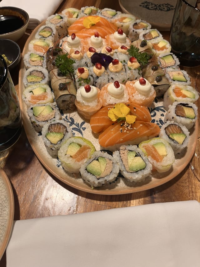 Carte et Menus 2025 - Nki Sushi à Paris | TheFork