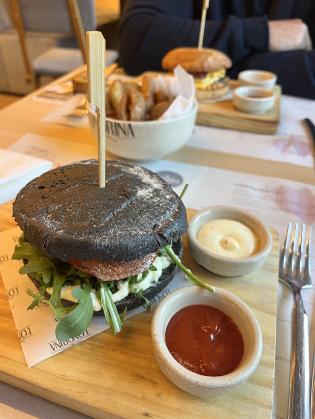 Taberna Londrina Setúbal em Setúbal - Preços, menu, morada, reserva e ...