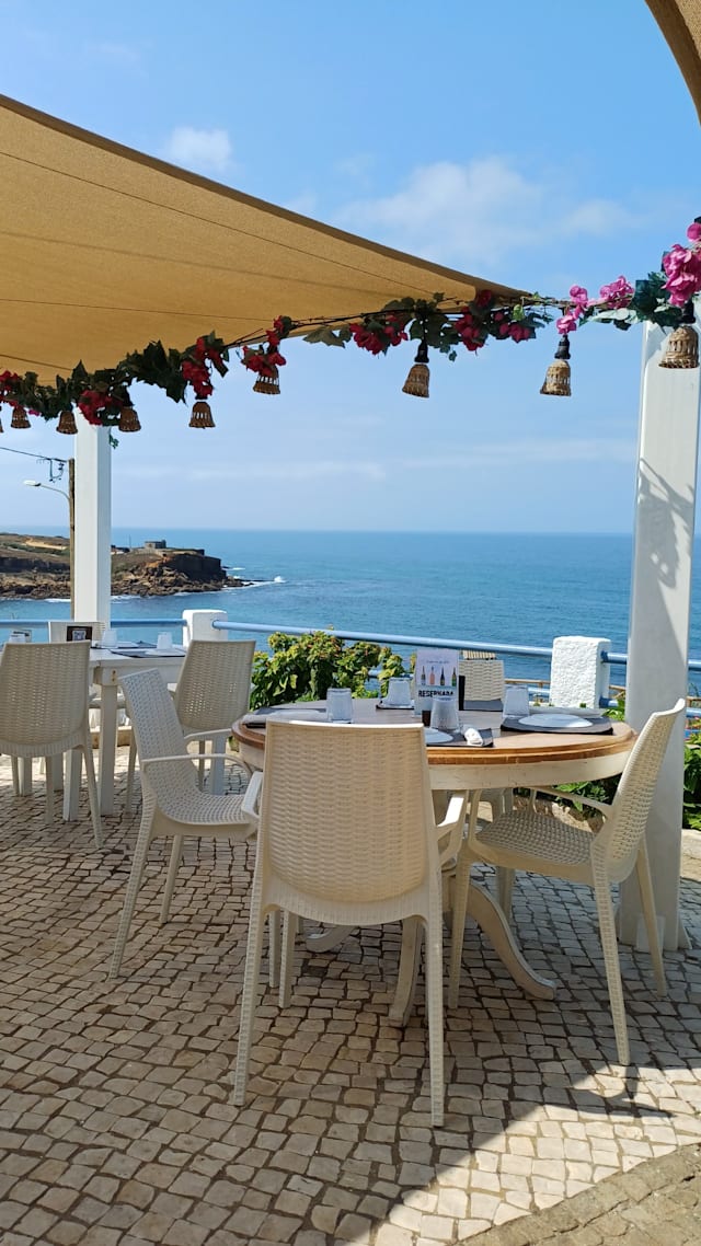 Menu 2025 - Golfinho Azul em Encarnação | TheFork