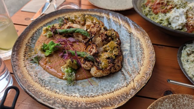 Kin Restaurant in London - Restaurant Reviews, Menus, and Prices | TheFork