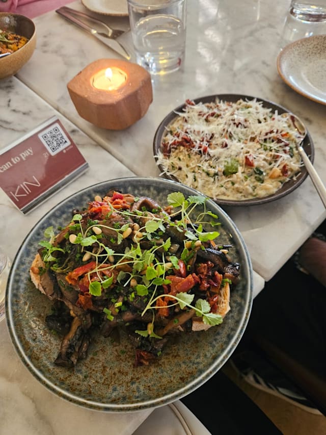 Kin Restaurant in London - Restaurant Reviews, Menus, and Prices | TheFork