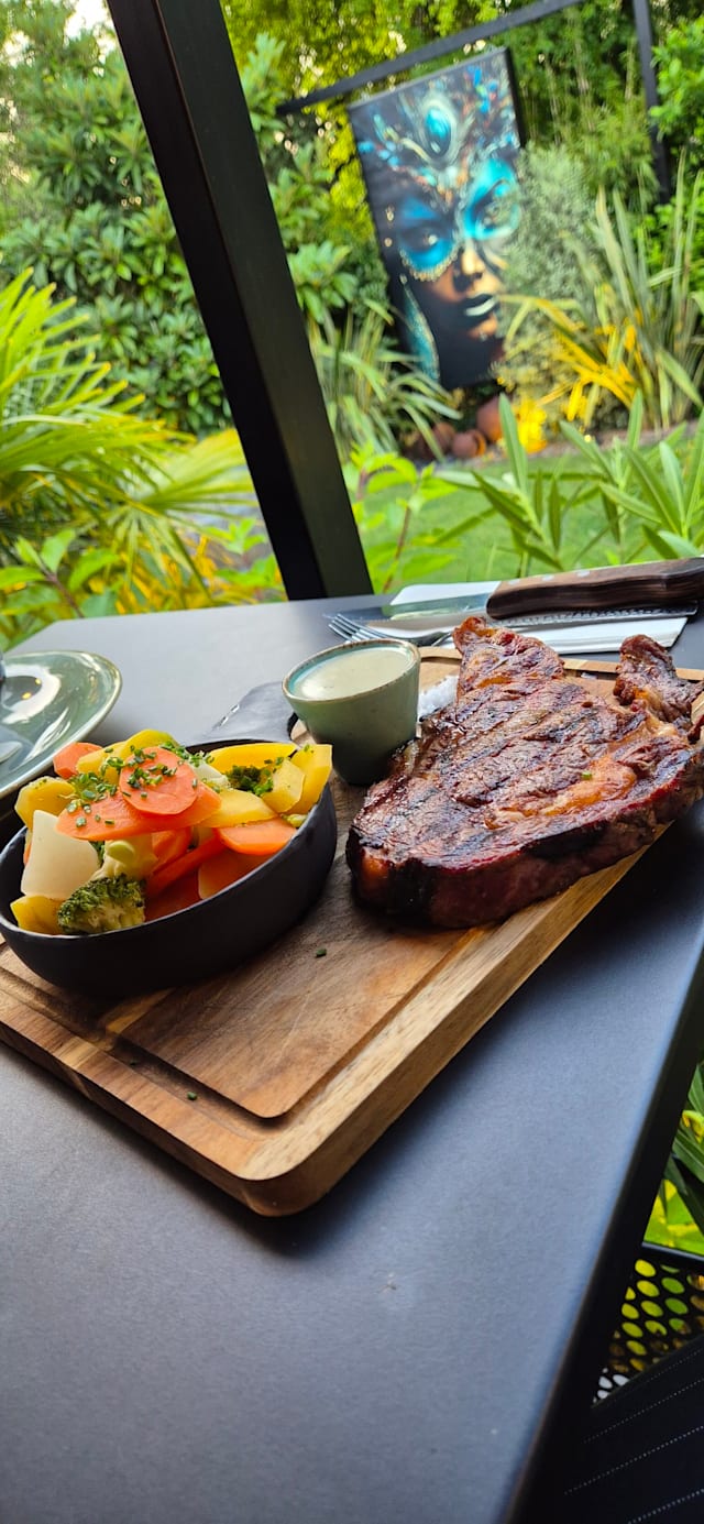 Carte et Menus 2025 - Amicitia - Hôtel, Restaurant & Bar à L'Isle-Adam ...