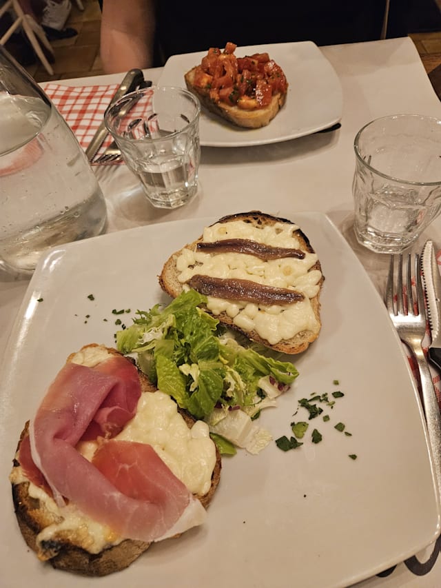 Menù completo e carta 2025 - Tonnarello San Pietro a Roma | TheFork