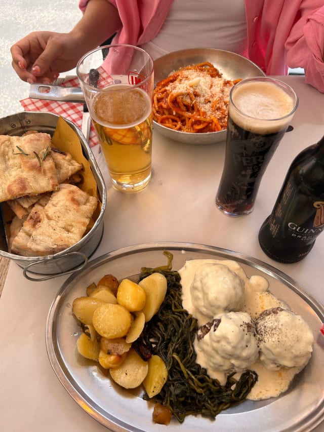 Menù completo e carta 2025 - Tonnarello San Pietro a Roma | TheFork