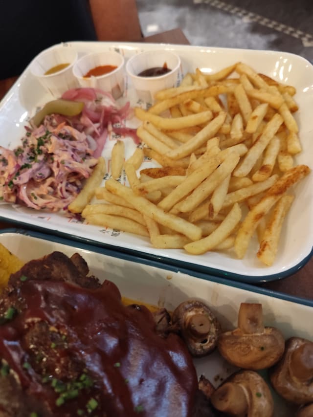 Verified Reviews 2025 - The Smoke Room Hull Hull | TheFork