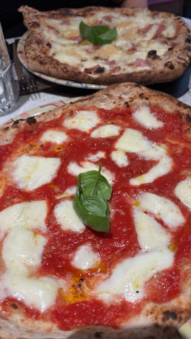 Lievità Ravizza - Pizzeria Gourmet a Milano - Menu, prezzi, immagini ...