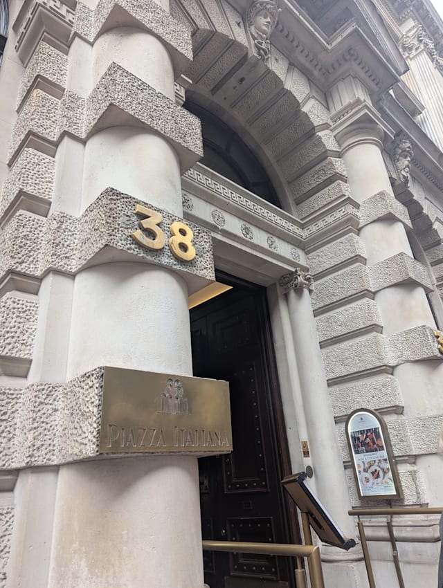 Piazza Italiana in London - Restaurant Reviews, Menu and Prices | TheFork