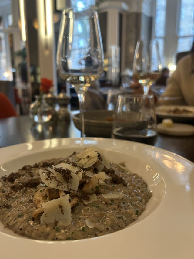 Fitz’s Brasserie in London - Restaurant Reviews, Menus, and Prices ...