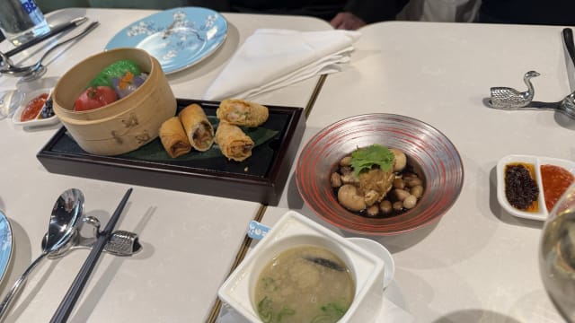 Gouqi Restaurant in London - Restaurant Reviews, Menus, and Prices ...