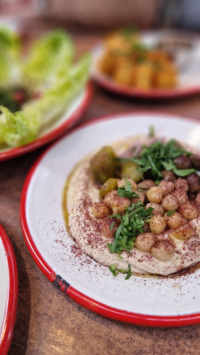 Barouk Lx Factory em Lisboa - Preços, menu, morada, reserva e ...