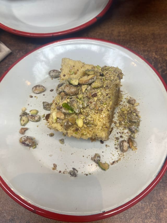 Barouk Lx Factory em Lisboa - Preços, menu, morada, reserva e ...