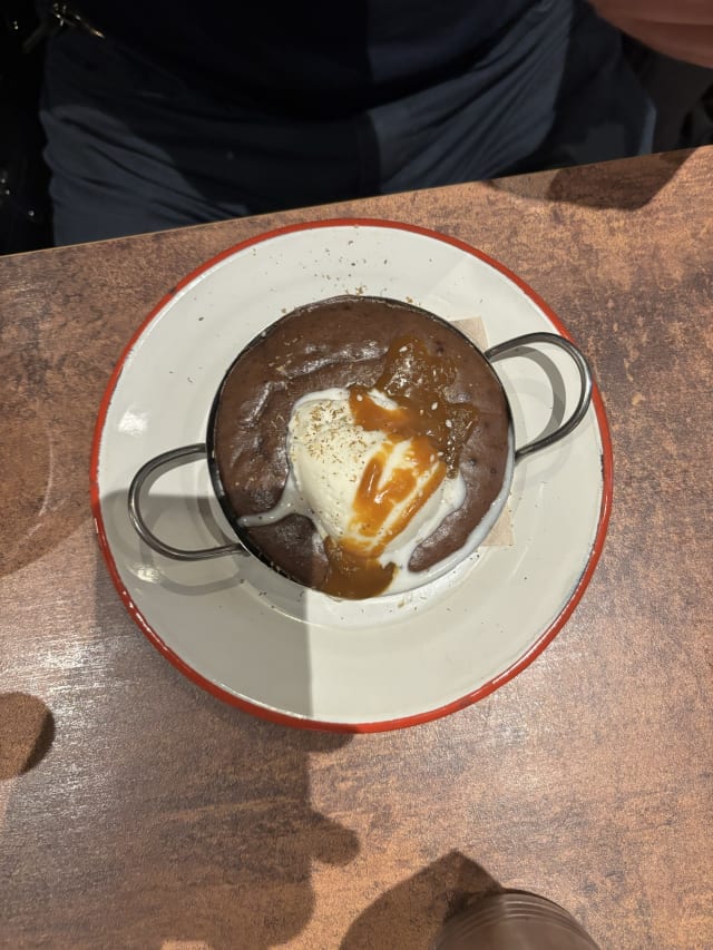 Barouk Lx Factory em Lisboa - Preços, menu, morada, reserva e ...