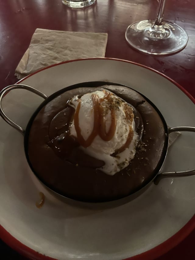 Barouk Lx Factory em Lisboa - Preços, menu, morada, reserva e ...