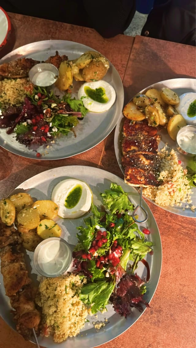 Barouk Lx Factory em Lisboa - Preços, menu, morada, reserva e ...