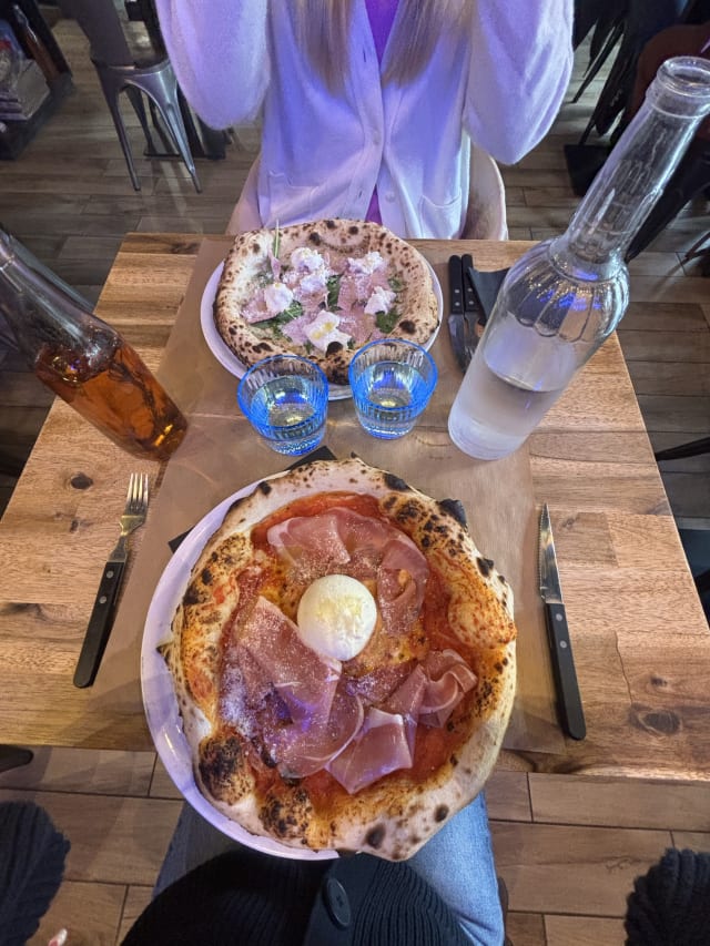 Restaurant L'Affreux Jojo à Lyon - Menu, avis, prix et réservation ...