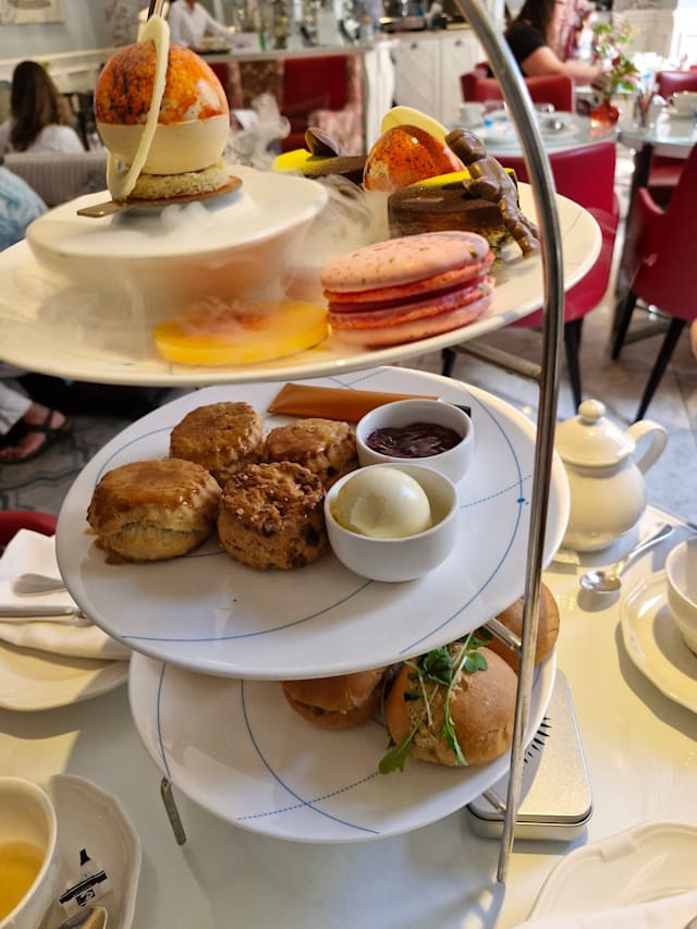 Science Afternoon Tea at The Drawing Rooms in London - Restaurant ...