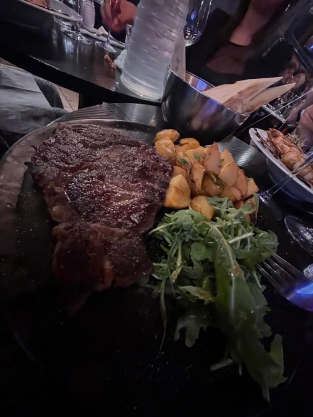 Restaurant La Baraque à Paris - Menu, avis, prix et réservation | TheFork