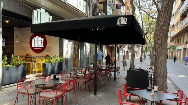 Radio Rooftop ME Sitges Terramar (Only Adults) à Sitges - Menu, avis ...