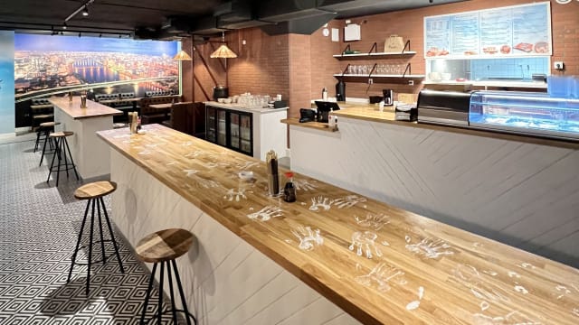 Restaurang Bazaar i Sundbyberg - Restaurangens meny, öppettider ...