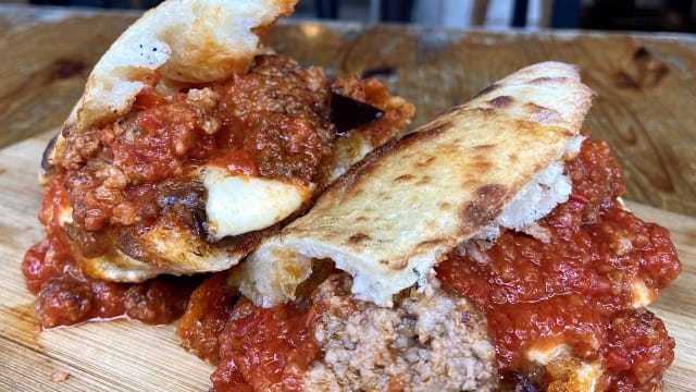 Farina Food & Drink Tuscolana in Rome - Restaurant Reviews, Menu and ...