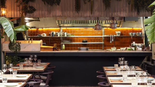 Gandaia Club - The Decadent Restaurant in Lisbon - Restaurant Reviews ...
