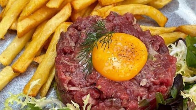 Carte et Menus 2025 - Au Chien qui Fume à Versailles | TheFork