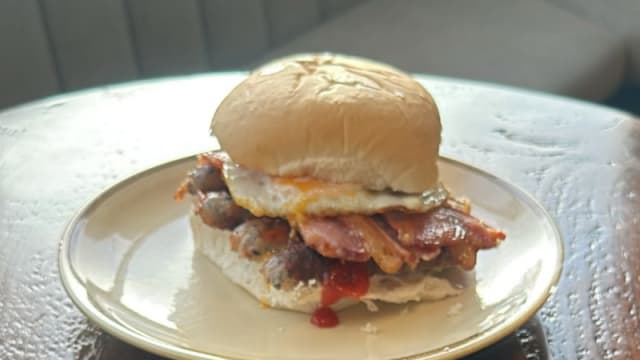 Menu 2024 - The Half Moon in Spennymoor | TheFork