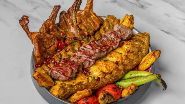 Speisekarte 2024 – Naroon Fitzrovia in London - London – TheFork